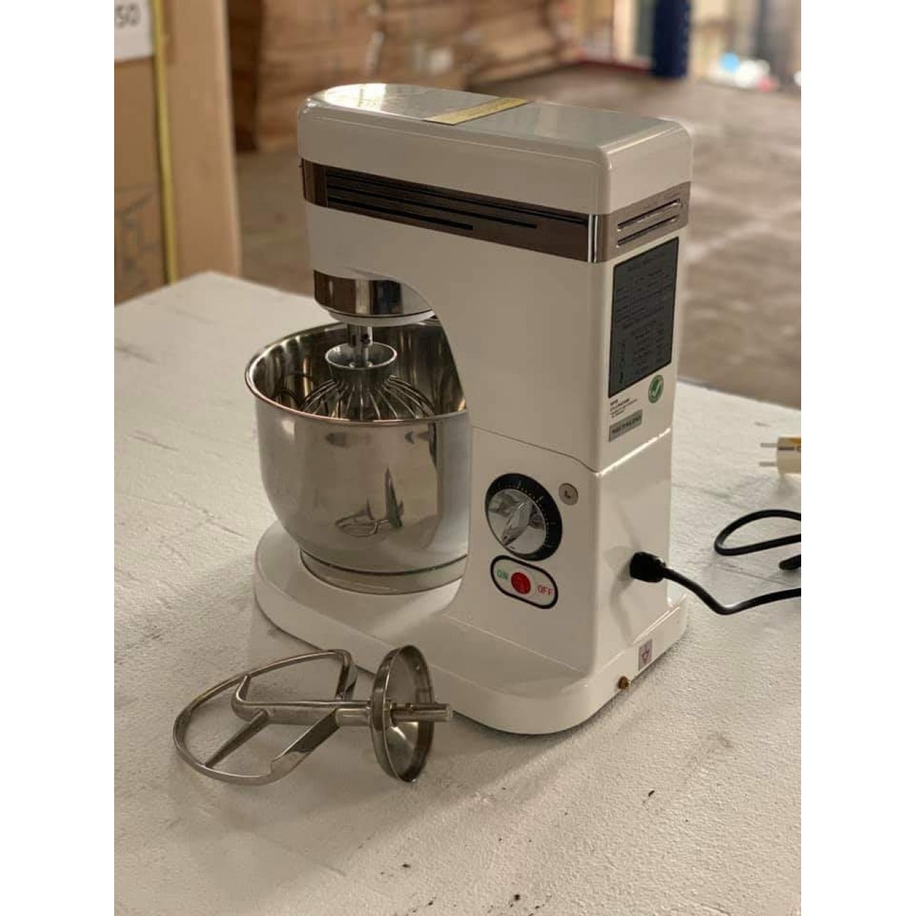 Máy trộn bột 5 lít dùng điện Berjaya BJY-BM5-B | Điện máy Akira